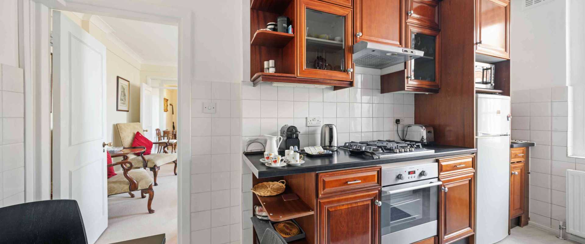 Elegant & traditional 1 bed Chelsea apartment | A Place Like Home